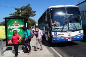 7 tips about Costa Rica’s bus drivers for expats - Costa Rica ...